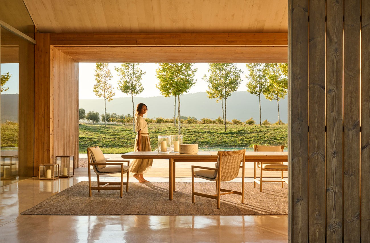 Amanu dining table – scheel-larsen